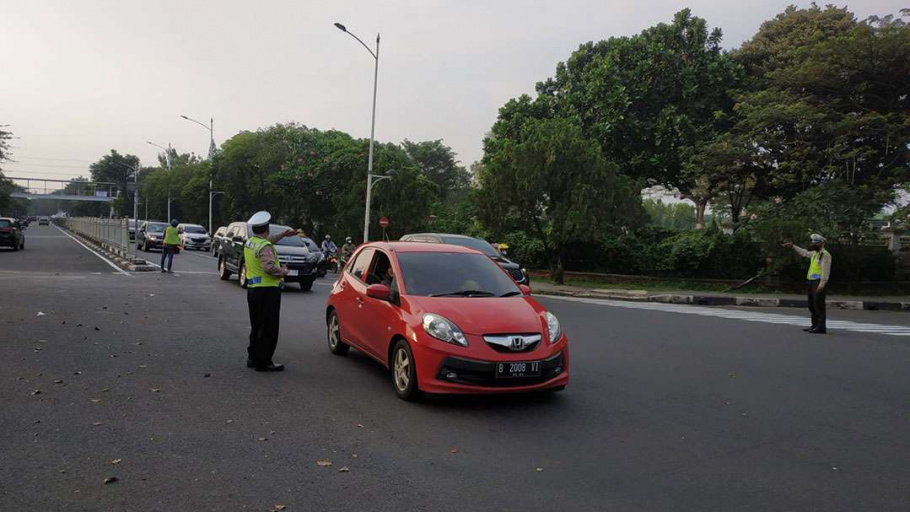 Ganjil Genap Jakarta Diterapkan di Puluhan Jalan Protokol - News KatadataOTO